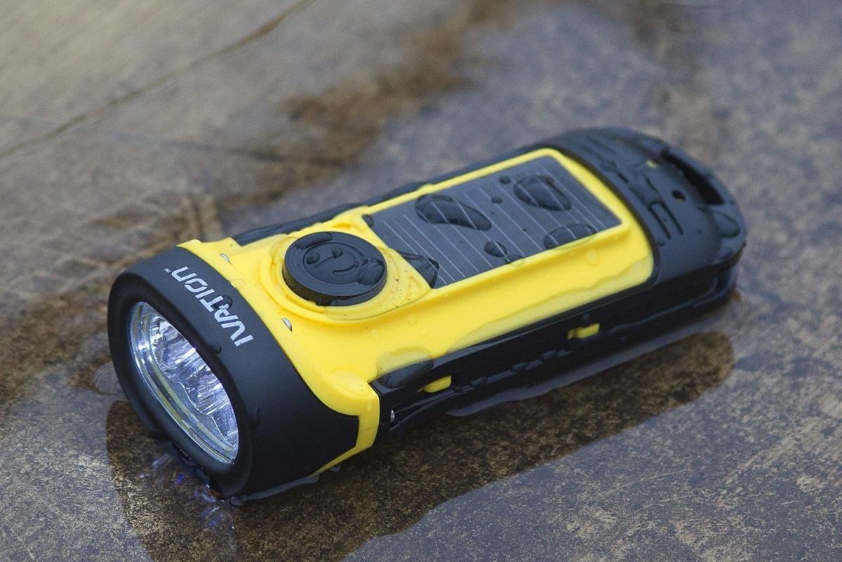 6 Best Solar Flashlights for 2021 - Wacked Solar Reviews